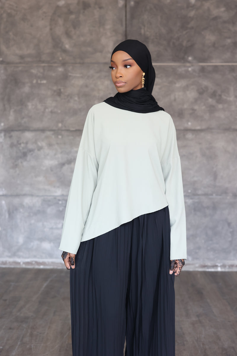 (Green) Asymmetrical Basic Top – A.SumayahShop LLC